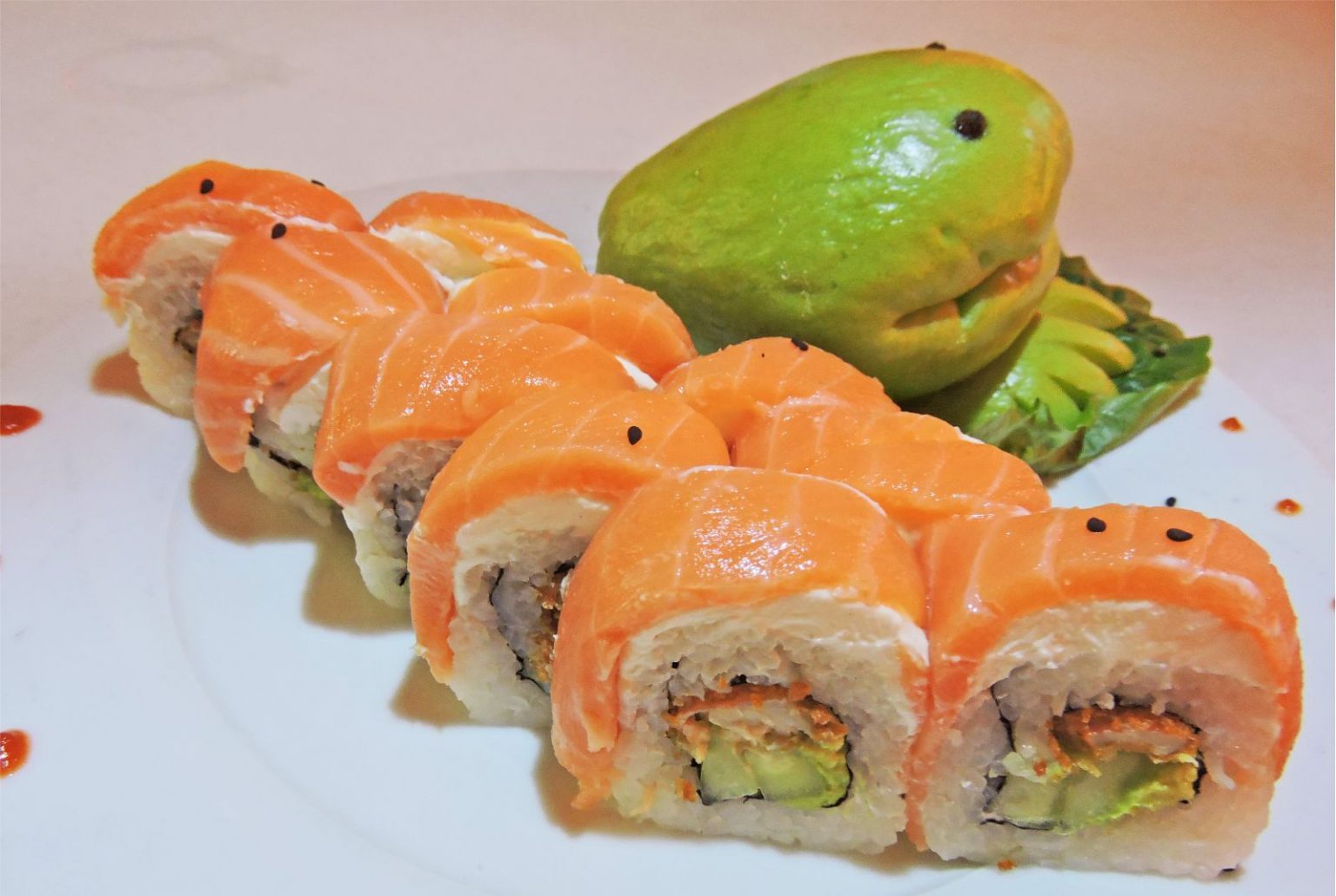 Sake kawa Roll – La Barra del Teriyaky